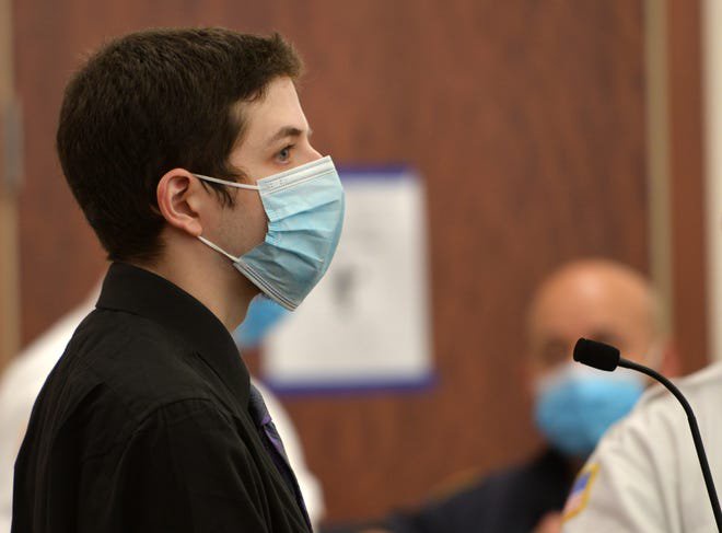 Jonathan Lind, boyfriend of Julia Enright, arraigned on allegations he ...