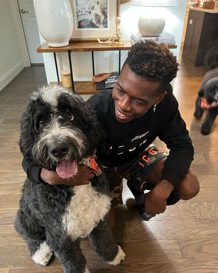 Former Kaizer Chiefs Player Teenage Hadebe Showing Off His USA Mansion