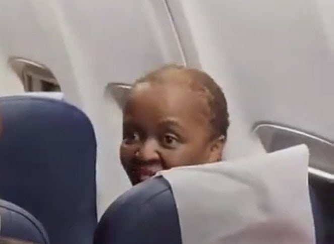 FlySafair passenger Nobuntu Mkhize: Zero tolerance for unruly divas on planes - Ghanamma.com